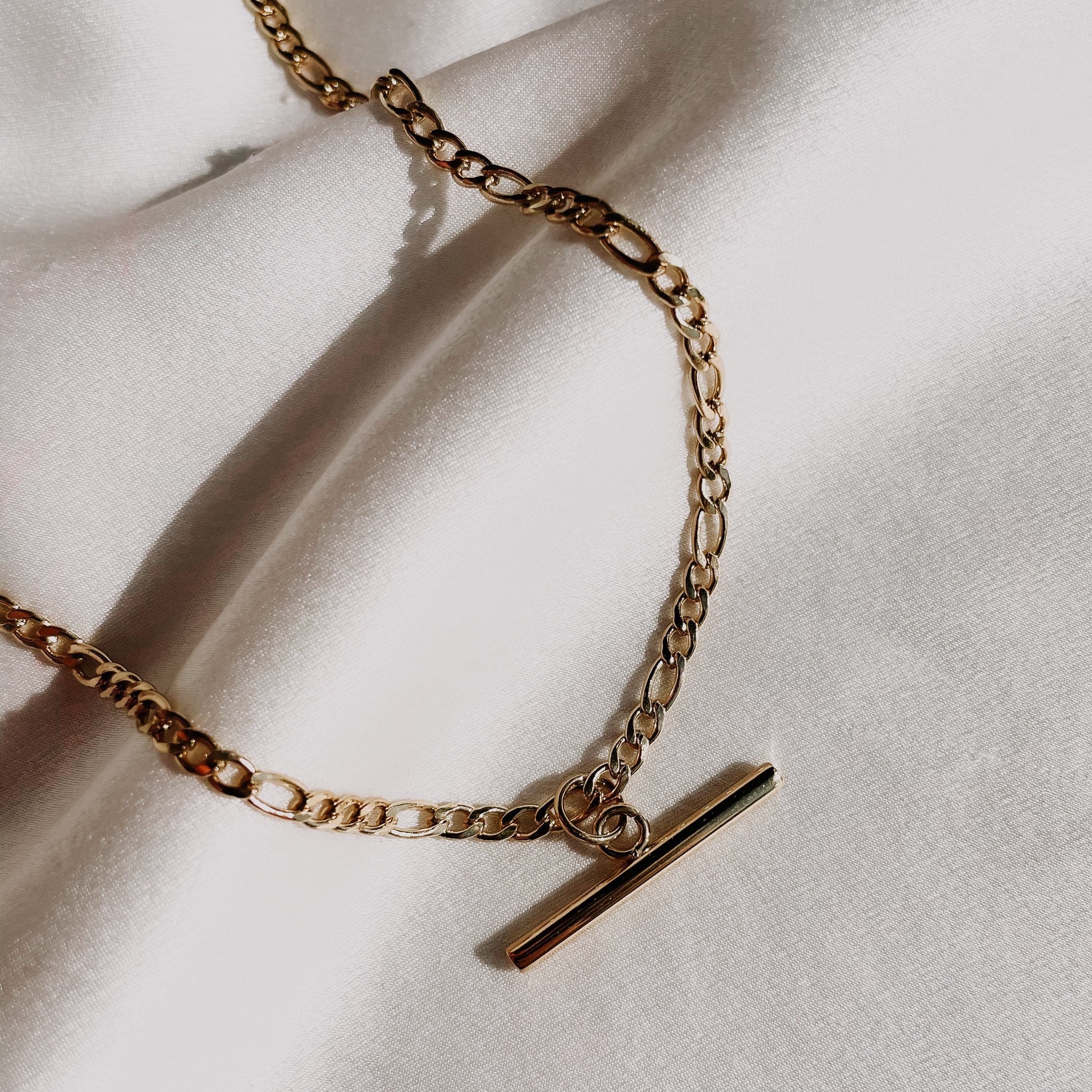 Vertigo Necklace – HEYMAEVE